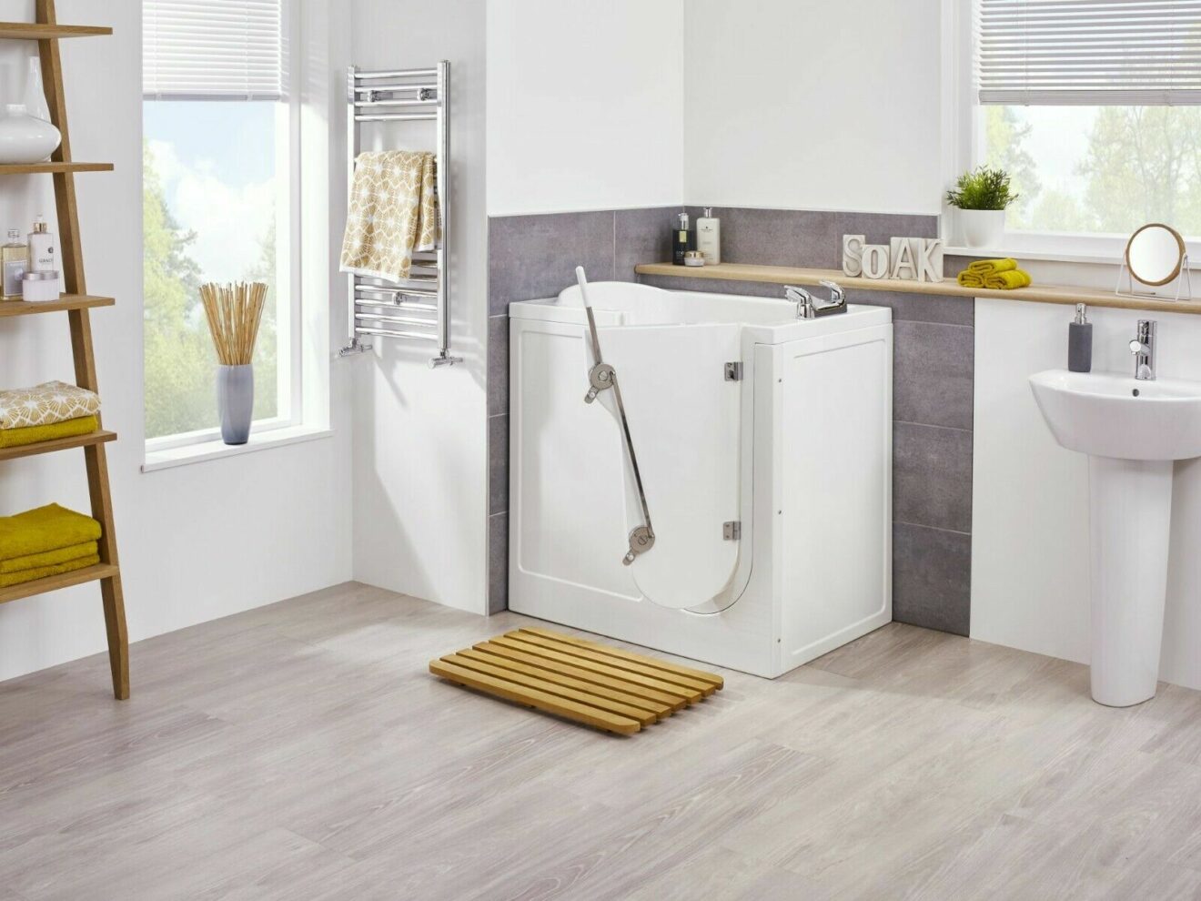 Access Vermont Compact Walk-In Bath 950mm x 660mm - Deep Soak - With ...